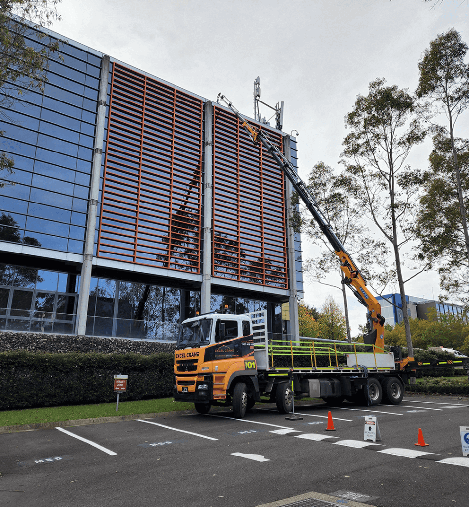 Crane Truck Hire | Trucks with crane | Excel Crane Truck